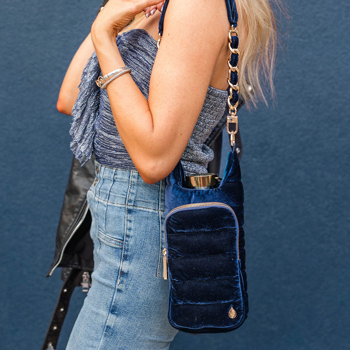 WanderFull- Finally, a stylish bag for your water bottle
